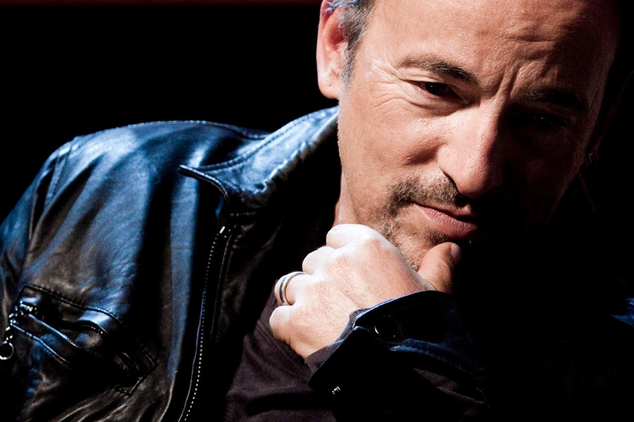 Sam Springsteen's Instagram, Twitter & Facebook on IDCrawl