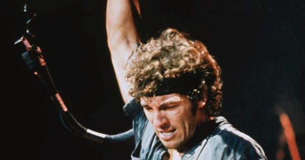 21 dicembre 1985: Bruce Springsteen supera Michael Jackson - Radio ...