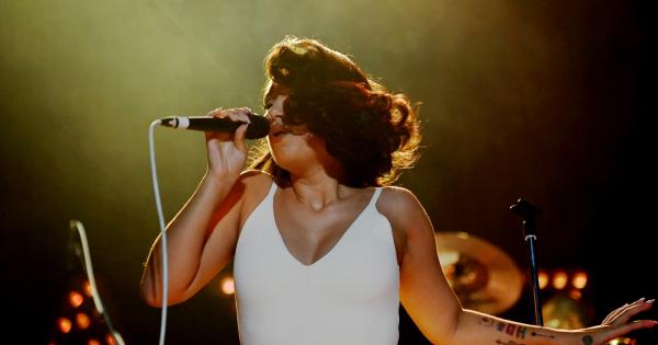 Raye: le foto più belle da Umbria jazz 2024 - Foto 1 di 18 - Radio ...