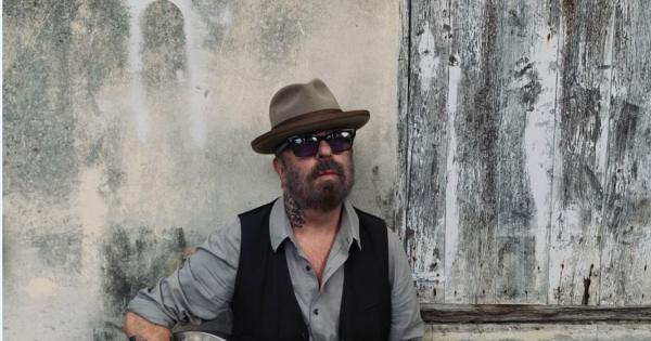 Dave Stewart pubblica il suo nuovo progetto discografico e ...